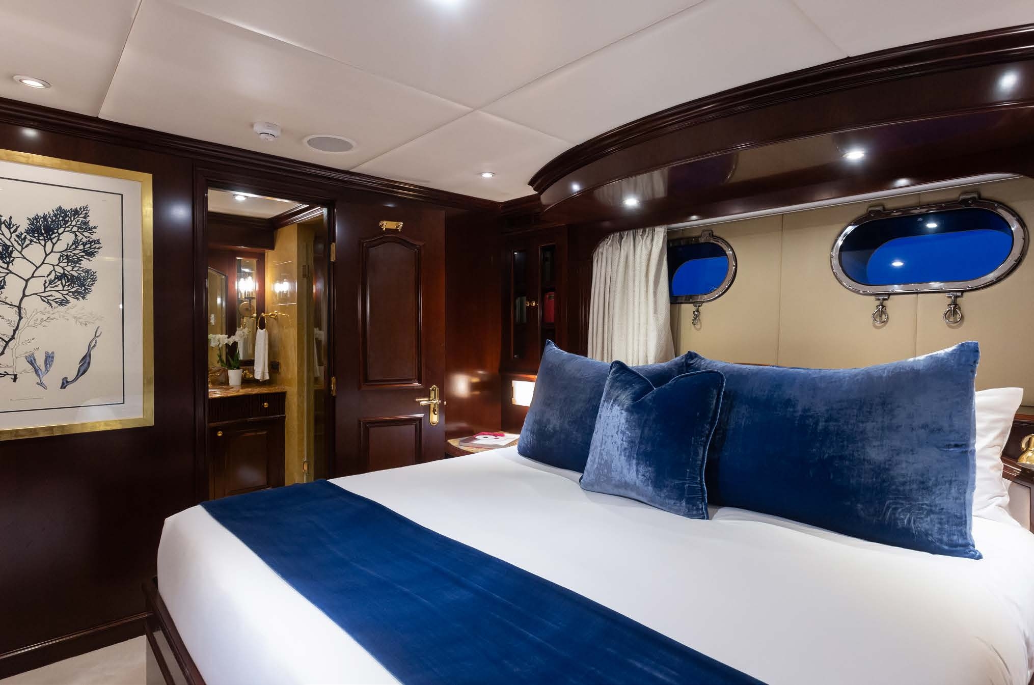 PURPOSE - Lower Deck - Double Suite – Luxury Yacht Browser | by CHARTERWORLD Superyacht Charter